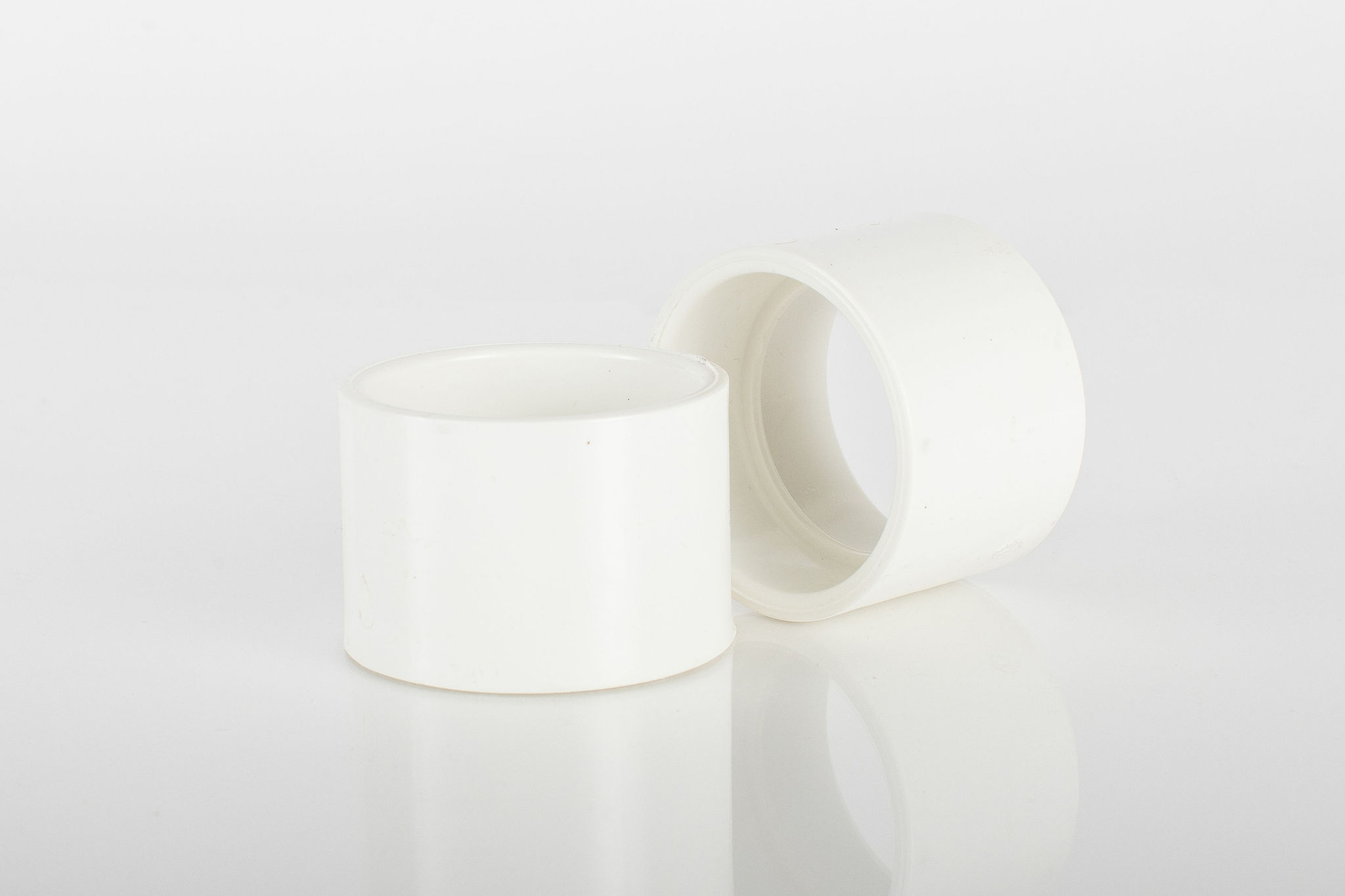 Vapor Pin® Water Dam for Moisture Control